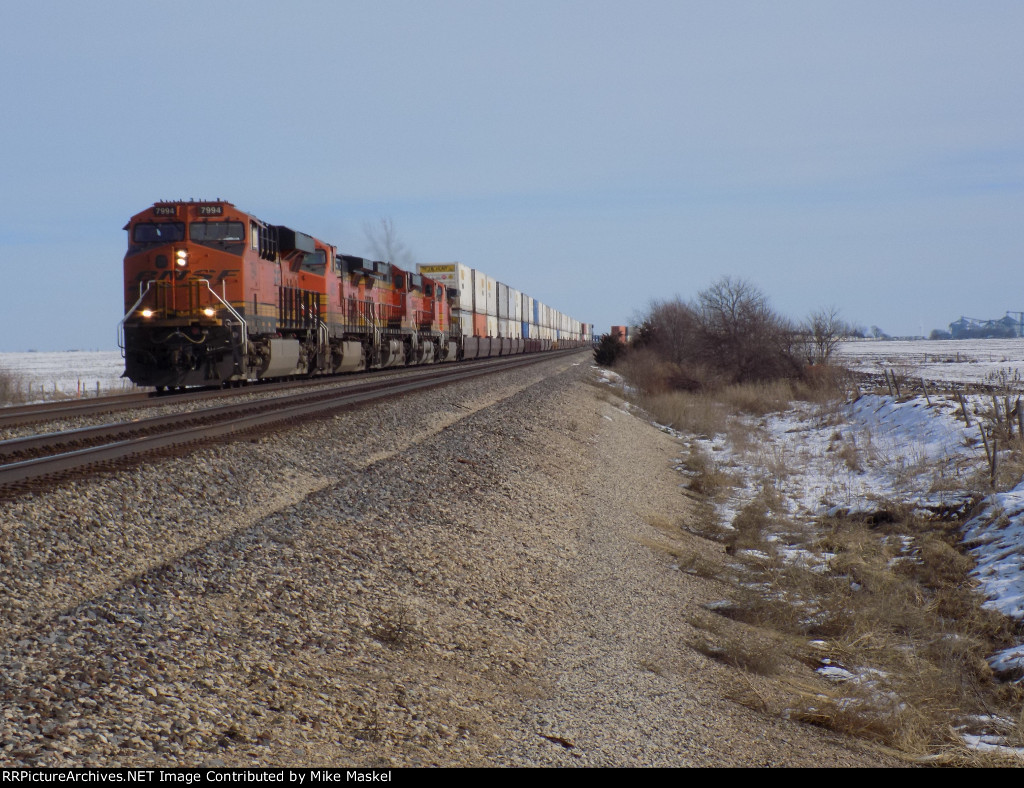 BNSF 7994